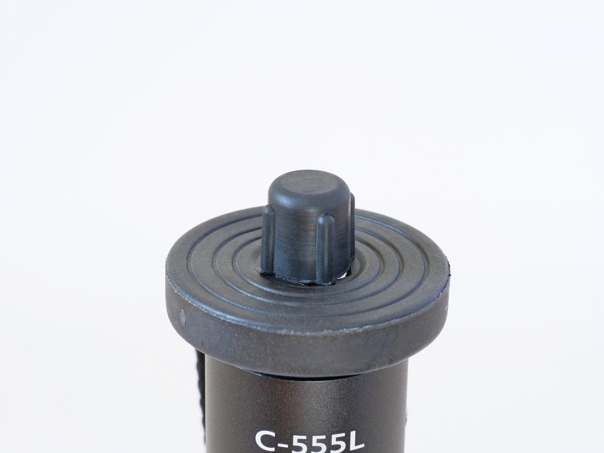 [計測レビュー] Manbily カーボン一脚 28mm径6段 C-555L | 物欲、計測、カメラ